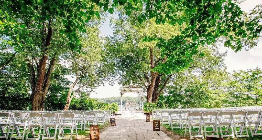 timeless outdoor wedding venue for melbourne ky combining historic ...